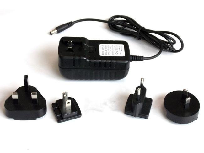 Power supply output 18Vdc 18W class VI