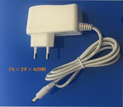China AC/DC adaptor(output 8.4VDC 1000mA) 12V 800MA  charger  battery charger for sale