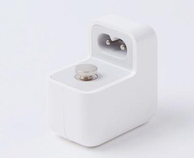 China wall amount charger 5V 1.5A interchangeable ac plug for ipad and mobile phone paper packing free sample and shipping for sale