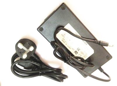 China adaptador do desktop de 12v 10a à venda