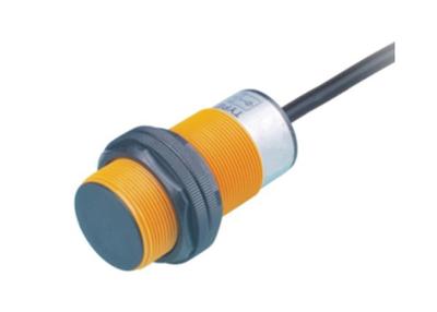 China LM38 Aanleidinggevende de Nabijheidsschakelaar van NPN en van PNP, Aanleidinggevende Afstandssensor IP67 Te koop