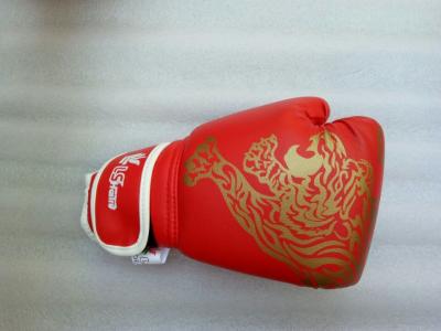 China Wholesales Thai Kick Boxing Gloves Punching MMA Man Training grant taekwondo gloves for sale