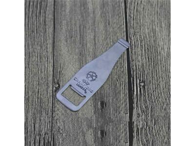 China Bottle Shape Stainless Steel Beer Bottle Opener,Die punched stainless steel beer bottle shaped beer bottle opener, engra for sale