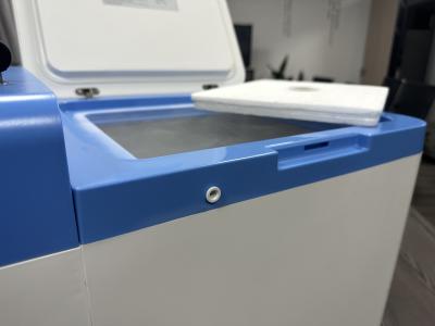中国 低温貯蔵用の携帯型・コンパクト型医療実験室冷蔵庫 -86C 25L 販売のため