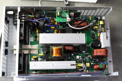 Cina Invertitore ibrido del cavo del pannello solare 5,5 chilowatt fuori dall'invertitore solare di griglia in vendita