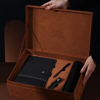 China Hotel and Resort Souvenir Set Business Leather Hand Pen Water Cup Notebook for Collectors for sale