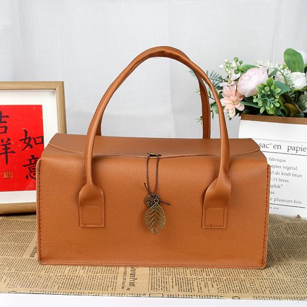 Quality Leather Hand Carrying Business Gift Set Toothpaste Shower Gel Shampoo Soap Cup for sale