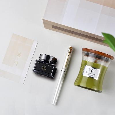 China Exclusief cadeau voor Vadersdag Wycombe Abbey XL Witte Gouden Pen WoodWick Aromatherapie Set Te koop