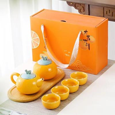 Cina Relazioni con gli ex studenti Set di tè Dajidali Desiderio di cuore Cassa regalo arancione con quattro tazze e una teiera in vendita
