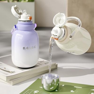 China Draagbare waterfles voor buiten 72 uur Isolatie Xingyi 1300 ml met zijde-schermprint Te koop
