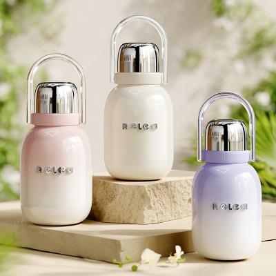 China Draagbare waterfles voor buiten 72 uur Isolatie Xingyi 1300 ml met zijde-schermprint Te koop