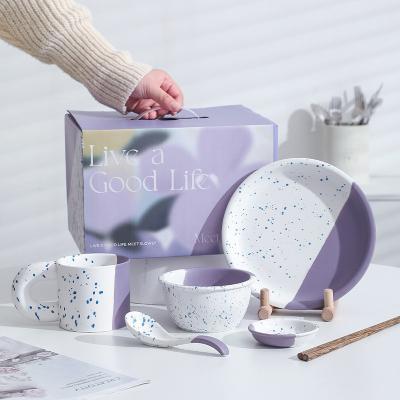 Cina Prodotti per ufficio Romantici Star River Ceramica Serramenti Set regalo per una persona Design estetico elevato in vendita