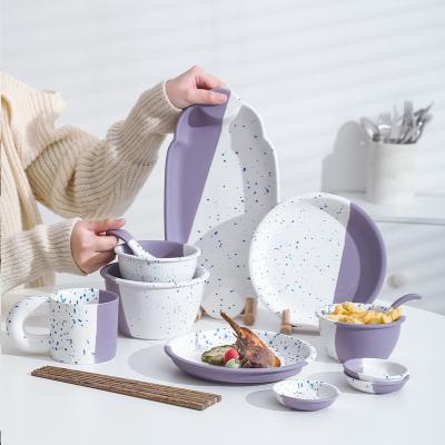 Cina Prodotti per ufficio Romantici Star River Ceramica Serramenti Set regalo per una persona Design estetico elevato in vendita