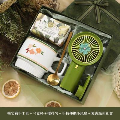 Cina Set regalo per la Festa della Madre Regalo novità per hotel e resort per distinguersi sul mercato in vendita