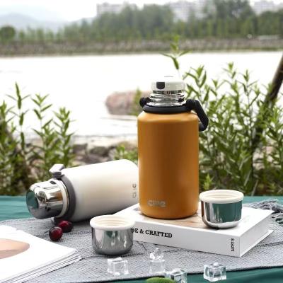 Cina 1 Colore Grafica Stampa Piccolo Chubby Dun King Kong Thermos Cup per l'occasione di Pasqua in vendita