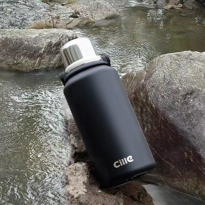 Cina 1 Colore Grafica Stampa Piccolo Chubby Dun King Kong Thermos Cup per l'occasione di Pasqua in vendita