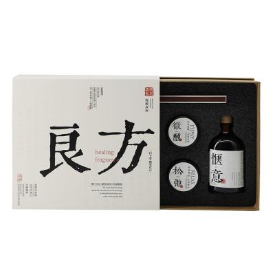 국가 스타일 촛불 선물 상자 4 향기 촛불 에센셜 오일 매치 및 섬유 스틱