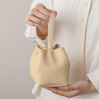 Cina Set di tè in foglia di banana in porcellana bianca personalizzabile perfetto per il giorno dei pazzi d'aprile in vendita