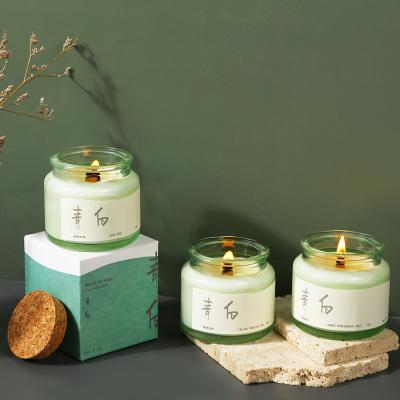 Cina 2 Color Graphics Stampa su Legno di sughero Tazza verde Candela di aromaterapia per Niche Event in vendita