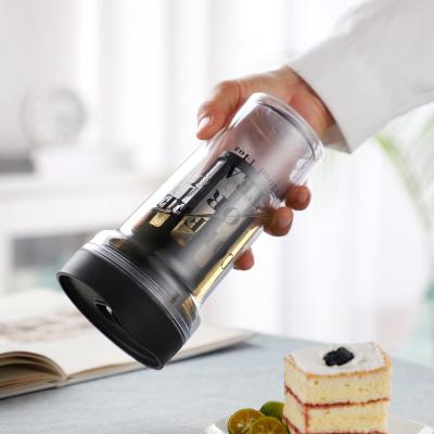 China Portable Cold Extraction Cup 420ml with Filter Screen Cold Bubble Cup Practical Hand Gift for sale