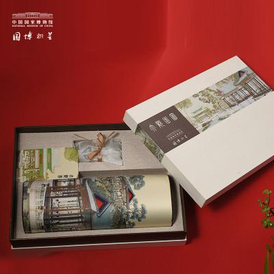 China Mejorar sus actividades con este ratón inalámbrico y Silk Mouse Pad Set de caja de regalo en venta