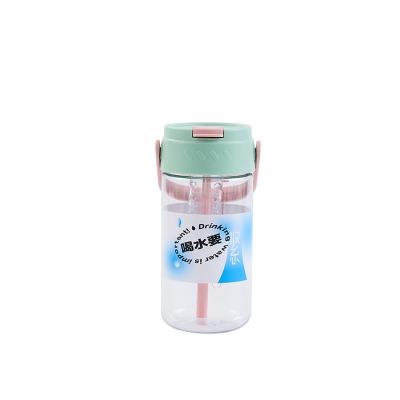 Cina Presentazione per la cura estiva Logo personalizzato Set in due pezzi con tazza d'acqua e ombrello capsula in vendita