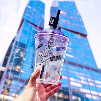 Cina High Beauty Instagram Straw Cup Creative Plastic Double Layer Water Cup per regalo estivo in vendita