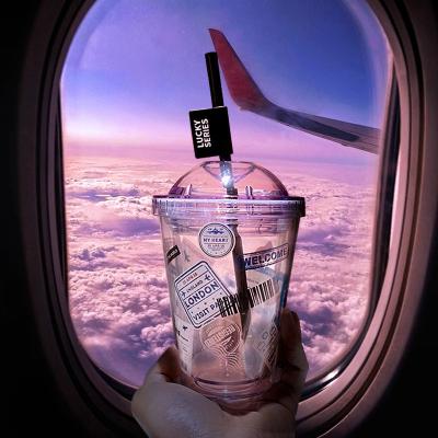 Cina High Beauty Instagram Straw Cup Creative Plastic Double Layer Water Cup per regalo estivo in vendita