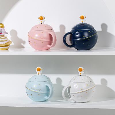 Cina Benefici per il matrimonio Regali per la festa di nozze Cute Astronaut Ceramic Cup per gli appassionati di spazio in vendita