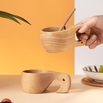 Cina Aggiorna il tuo equipaggiamento di viaggio con la tazza di caffè creativa integrata in legno finlandese retrò in vendita