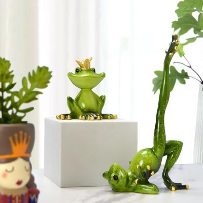 Cina Promozione Decorate Gift Glass Yoga Frog Resin Craft per TV e Wine Cabinet in vendita