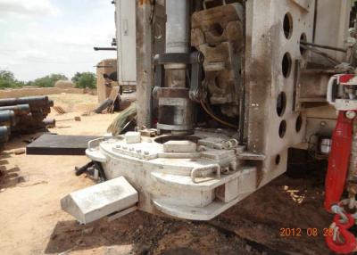 China TRUCK MOUNTED WATER WELL DRILLING RIG TOP HEAD DRIVE  USE MUD AND DTH HAMMER for sale
