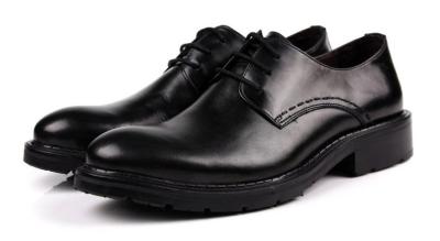 Cina Calzature artigianali maschili con pizzo nero calzature confortevoli con piattaforme spesse in vendita