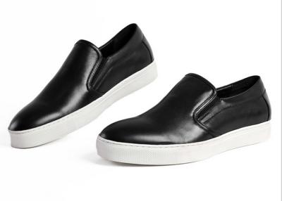 China Outdoor joggeschoenen voor mannen, echte leren sneakers. Te koop