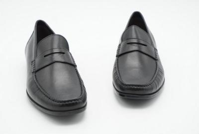 China Vestido Moc Homens Loafers de couro Holton Penny Loafer Amostra Disponível à venda