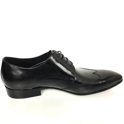 Cina 2018 Ultimo stile di pelle di qualità marchio di lusso uomo laceup abito formale scarpe 2018 fabbrica caldo stile moda uomo pelle in vendita