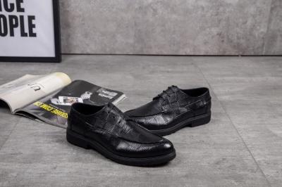China Schwarze Slip auf runden Zehen Männer Form Kleid Schuhe Frühjahr / Herbst Komfortabel zu verkaufen