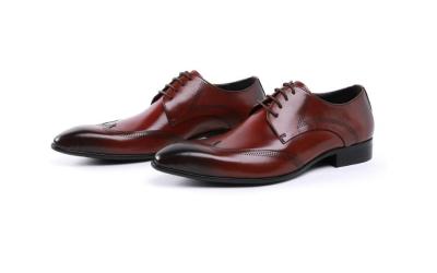Cina Custom Brogue Marrone Scarpe di pelle da spazzolare Abito comodo Per Uomini in vendita