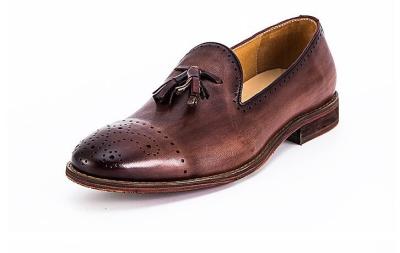 China Zomer Bruine Mensen Lederen Loafers Schoenen Slip On Brogue Tassel Loafers Te koop