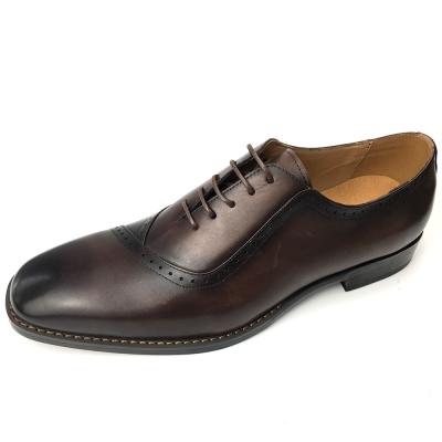 Cina Stile britannico Scarpe da uomo a punta / scarpe casual a pizzo colore marrone in vendita