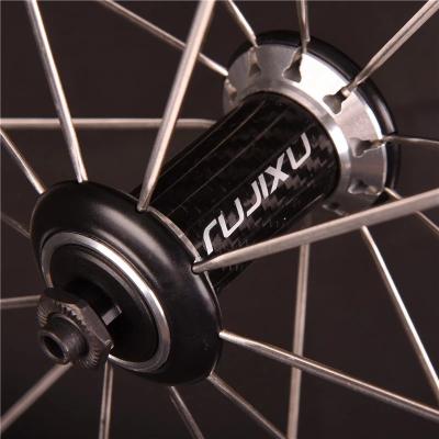 Cina Legatura di alluminio 700c Fixed Gear Bike Wheel Set Clincher Rim V Brake Per Corse di Campo in vendita