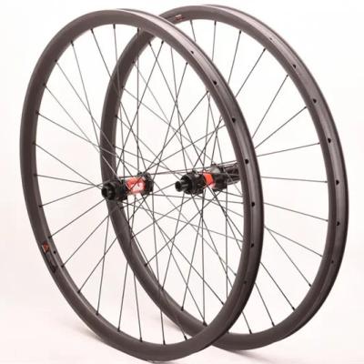 Cina Set di ruote per bici gravel leggere in fibra di carbonio 700C per bici da strada e gravel in vendita