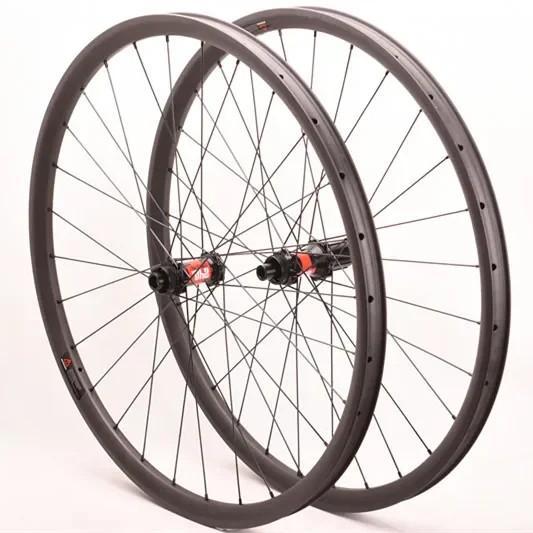 Quality Lightweight Gravel Bike Wheelset Carbon Fiber 700C Road Disc For Road And Gravel Riding for sale