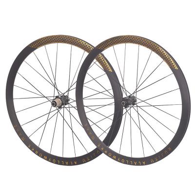China 38mm Disc Brake Wheelset 700C Bicycle Wheelset 24 / 24H Tubeless Clincher 700C Bicycle Wheelset for sale