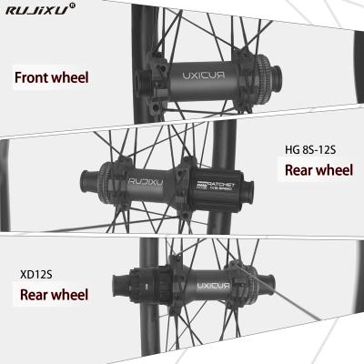 China 120 Ring 700C Road Bike Wheelset Off Road Zes Klauw 3 Tanden Met Carbon Fiber Tube Te koop