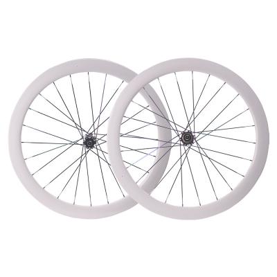 China Colorful Spoke Road Bike Wheelset 700C Carbon Fiber 50mm Center Lock BXM Disc Brake System with and Performance for sale