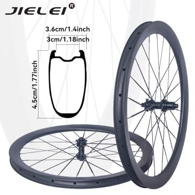 China 1225g Ultra Light Carbon Spoke Wheelset for 29er Mountain Bike with 30mm Inner Width and Tubeless Ready Disc Brake for sale