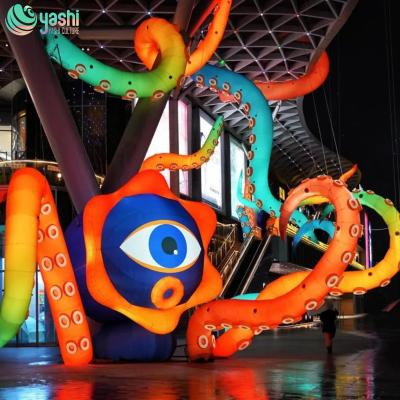 China Custom 3D Waterproof Nylon Inflatable Models 2-8 Meter Size Range with LED Lighting for Outdoor Parks for sale