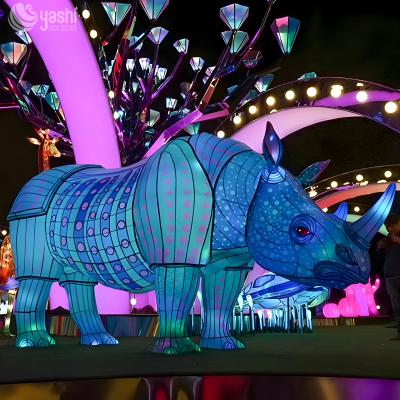 China Handmade Silk Chinese Animal Lanterns Waterproof Rhino Shaped for sale