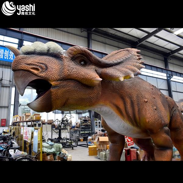 Quality Realistic Triceratops Sculpture Waterproof for Jurassic Dinosaur Park Display for sale